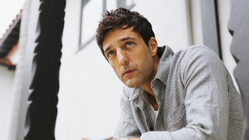 Zachary Mooren about his experience with Mia Goth in "Maxxine ...